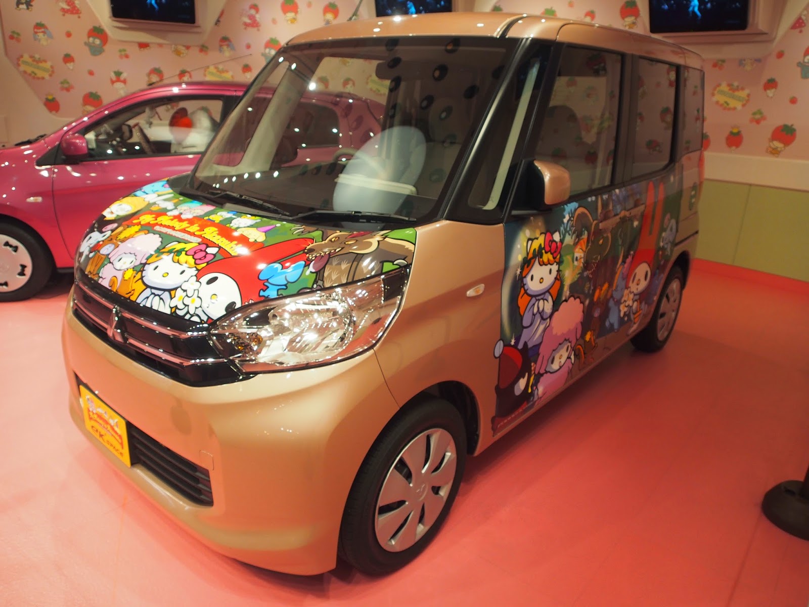 Splash of Yellow: Sanrio Puroland - The home of Sanrio characters