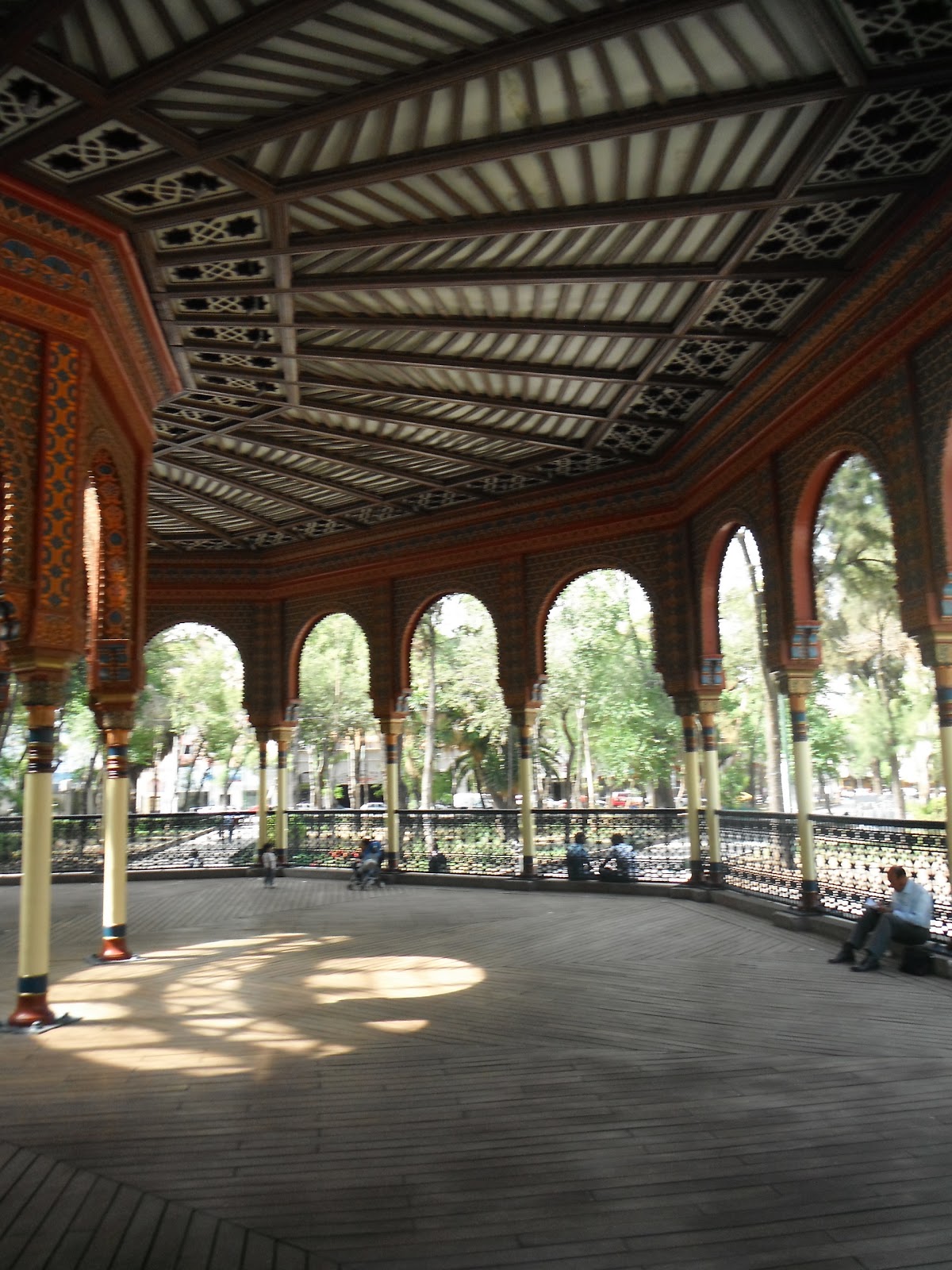 Ecoturismo en México, arte y cultura: Kiosco Morisco - Santa María la ...