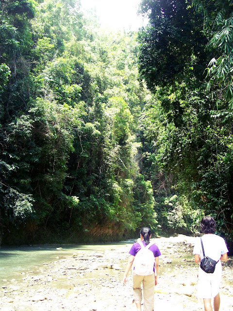 Talk With Strangers: Argao Trek and Spelunk: Balay sa Agta and Bugasok ...