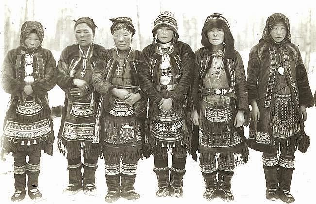 Icono ADN Spain 08: Indígenas........ De Rusia.........