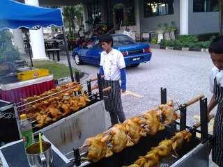 AYAM GOLEK MADU BEREMPAH CHE UDIN ENTERPRISE (DEENZ): MAJLIS MAKAN ...