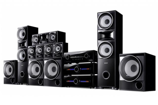 SONY MU-TE-KI LOVERS: 2012