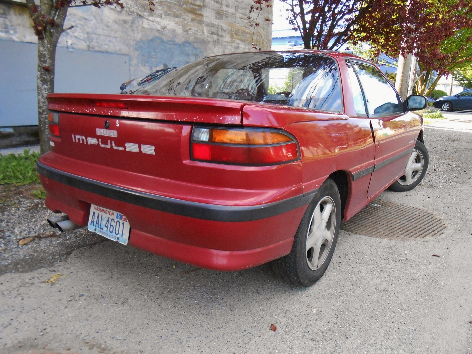 Seattle's Parked Cars: 1990 Isuzu Impulse