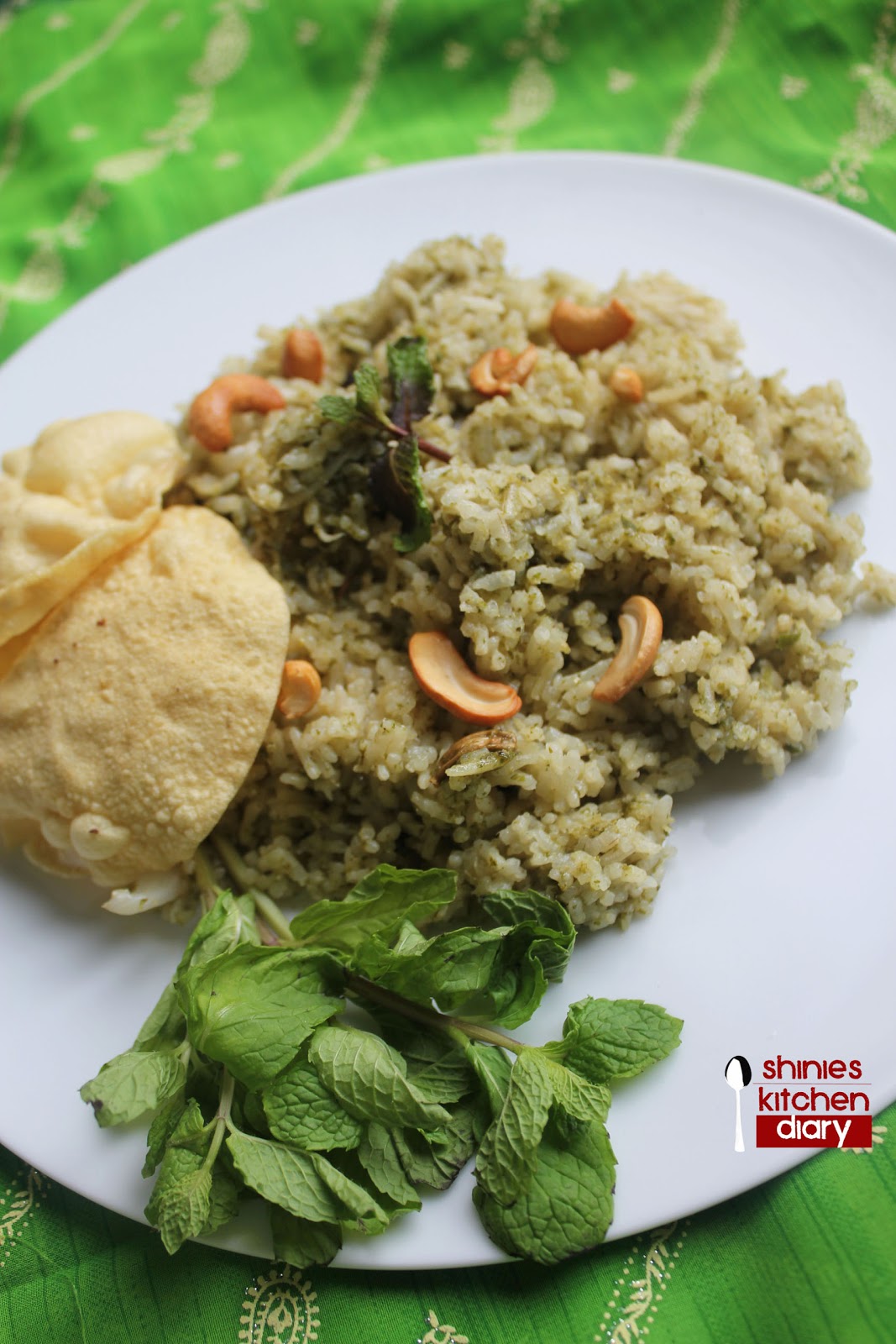 Mint Rice (Pudina Rice) - Shinies Kitchen Diary