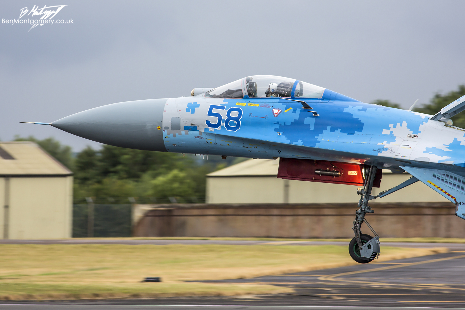 Szextant Blog "https://szextant.blogspot.com": 135.) Сухой Су-27 ...