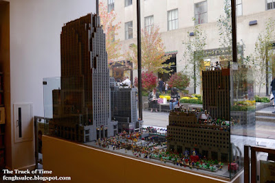 Lego Store Rockefeller Center | The Track of Time