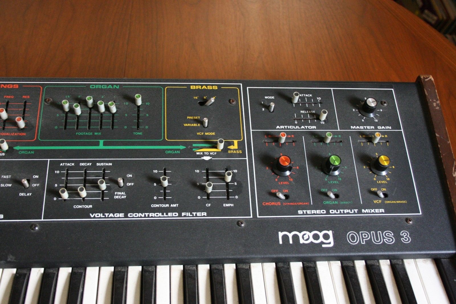MATRIXSYNTH: Moog Opus 3 Strings Organ Brass Synthesizer