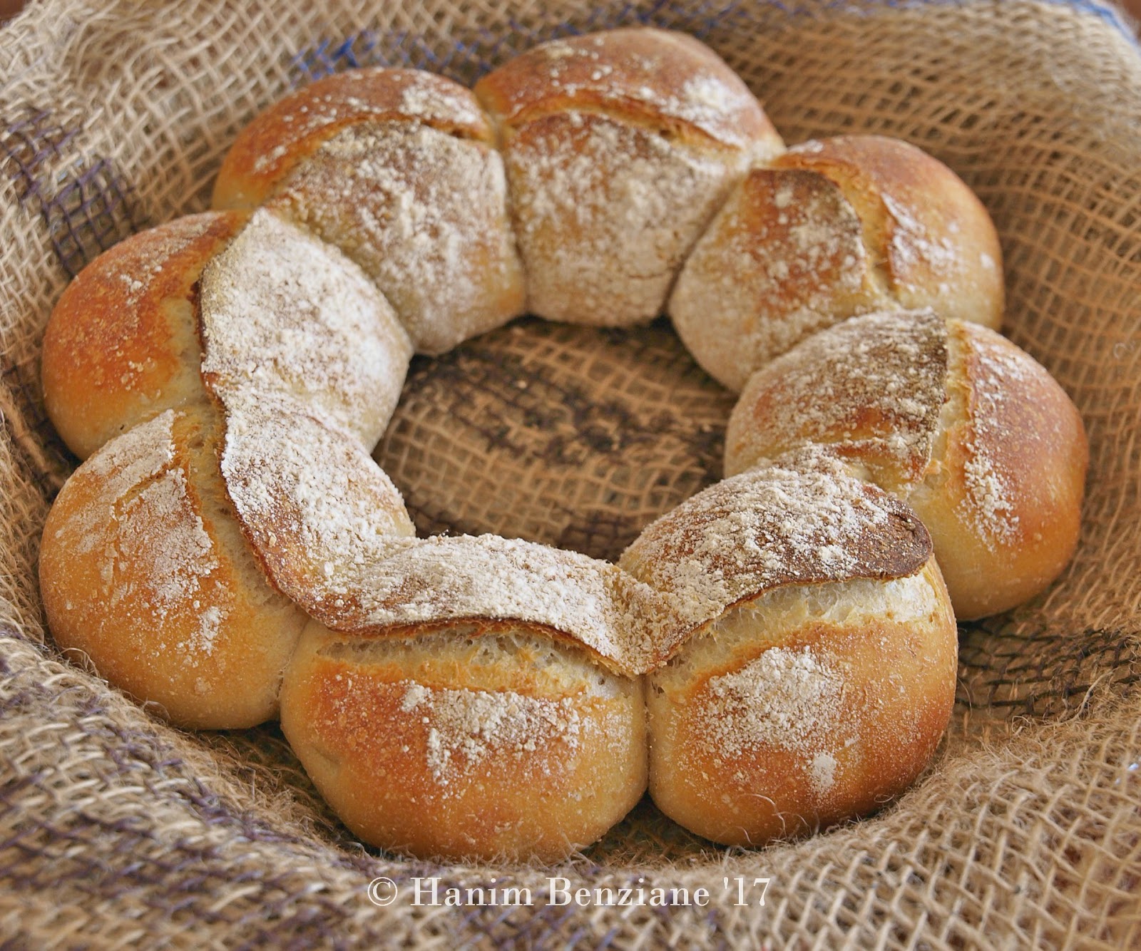 Couronne Bordelaise ~ Bordeaux Style Crown Sourdough Bread
