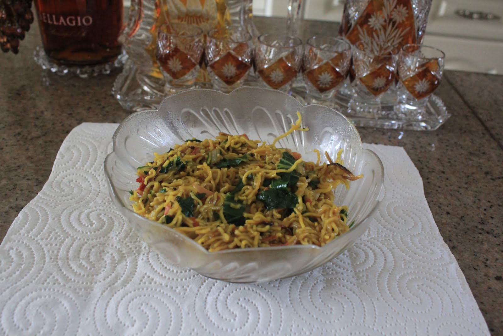 Stay, Stray, Play and Feast: Buhi Wet Market: Tilapia, Tabios and Rock ...