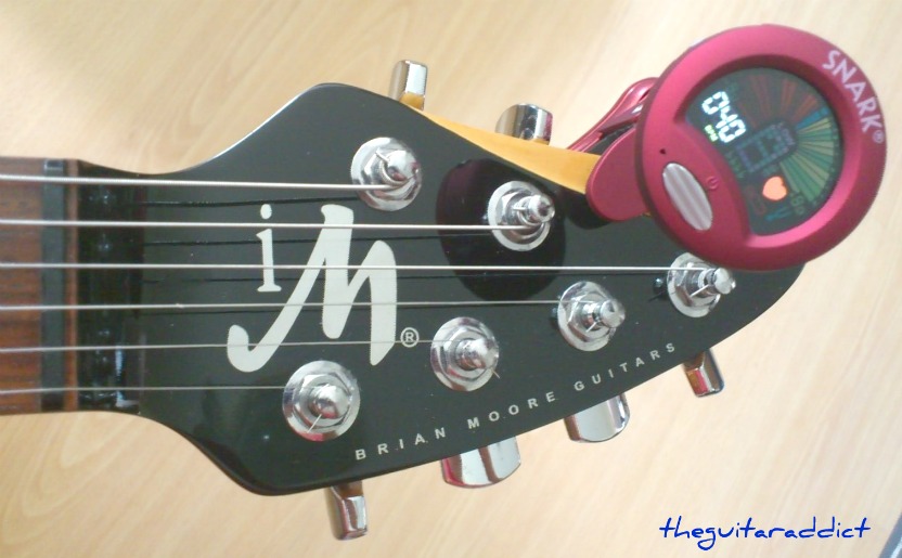 theGUITARaddict: Snark tuner: Ver. Red