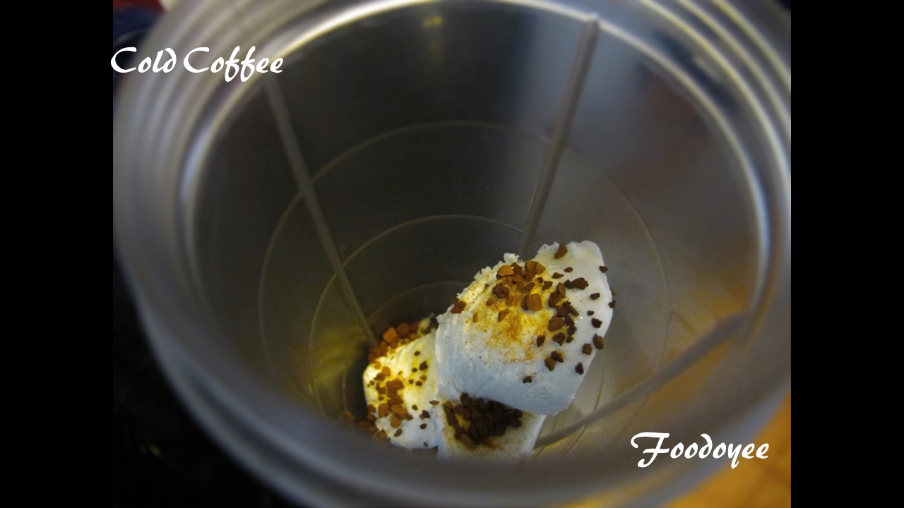 Homemade Cold Coffee CCD style in less than 5 min (sugar less)