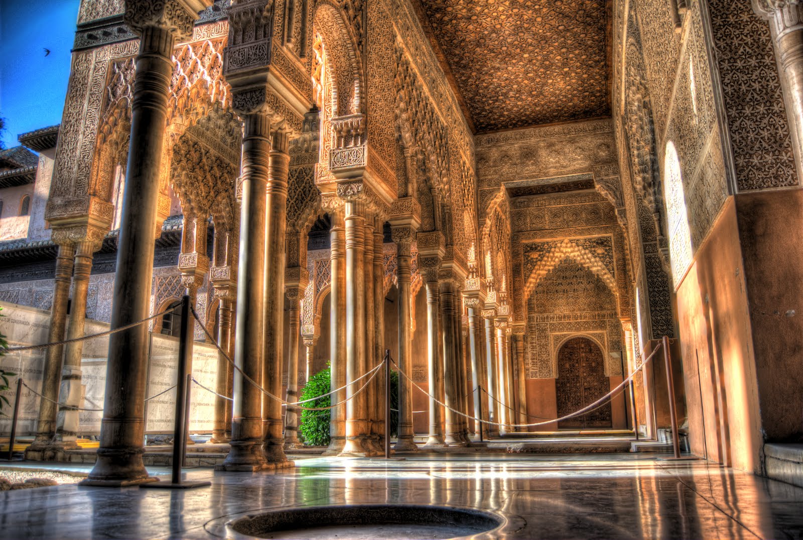 Milan Kreuschitz HDR Photography: The Alhambra, Granada, Spain