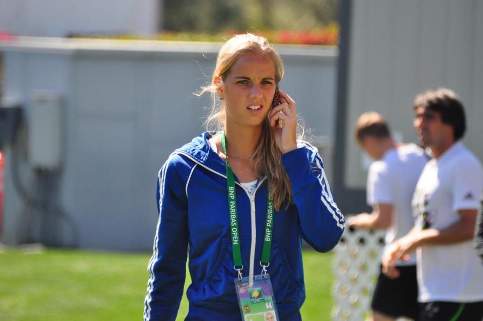 WTA TENNIS COMENTADA POR JAVIER: LLEGARÁ ARANTXA RUS AL TOP 50 EN 2013?