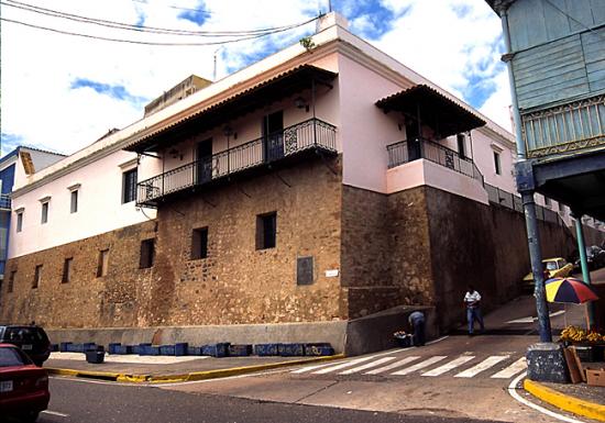 Crónicas en el estado Bolívar: Visitando la Cárcel Vieja de Ciudad Bolívar