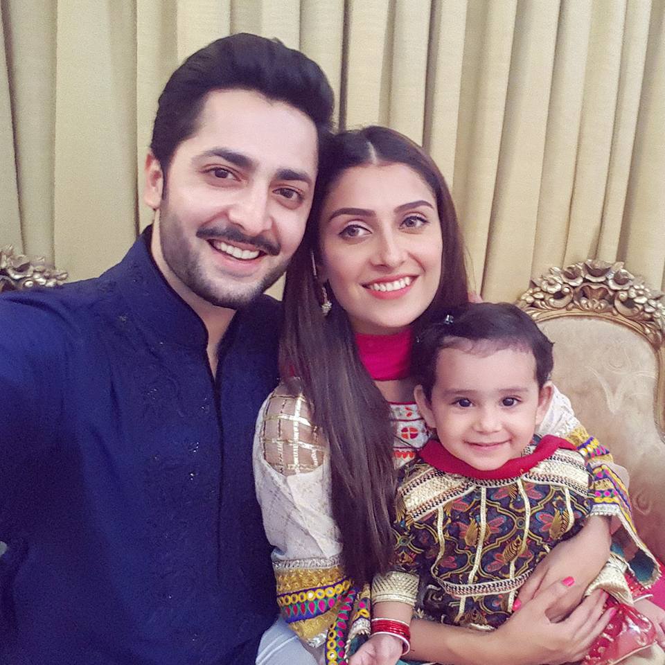 Ayeza Khan (Aiza) Latest Eid Ul Azha Photo Gallery With Family ...