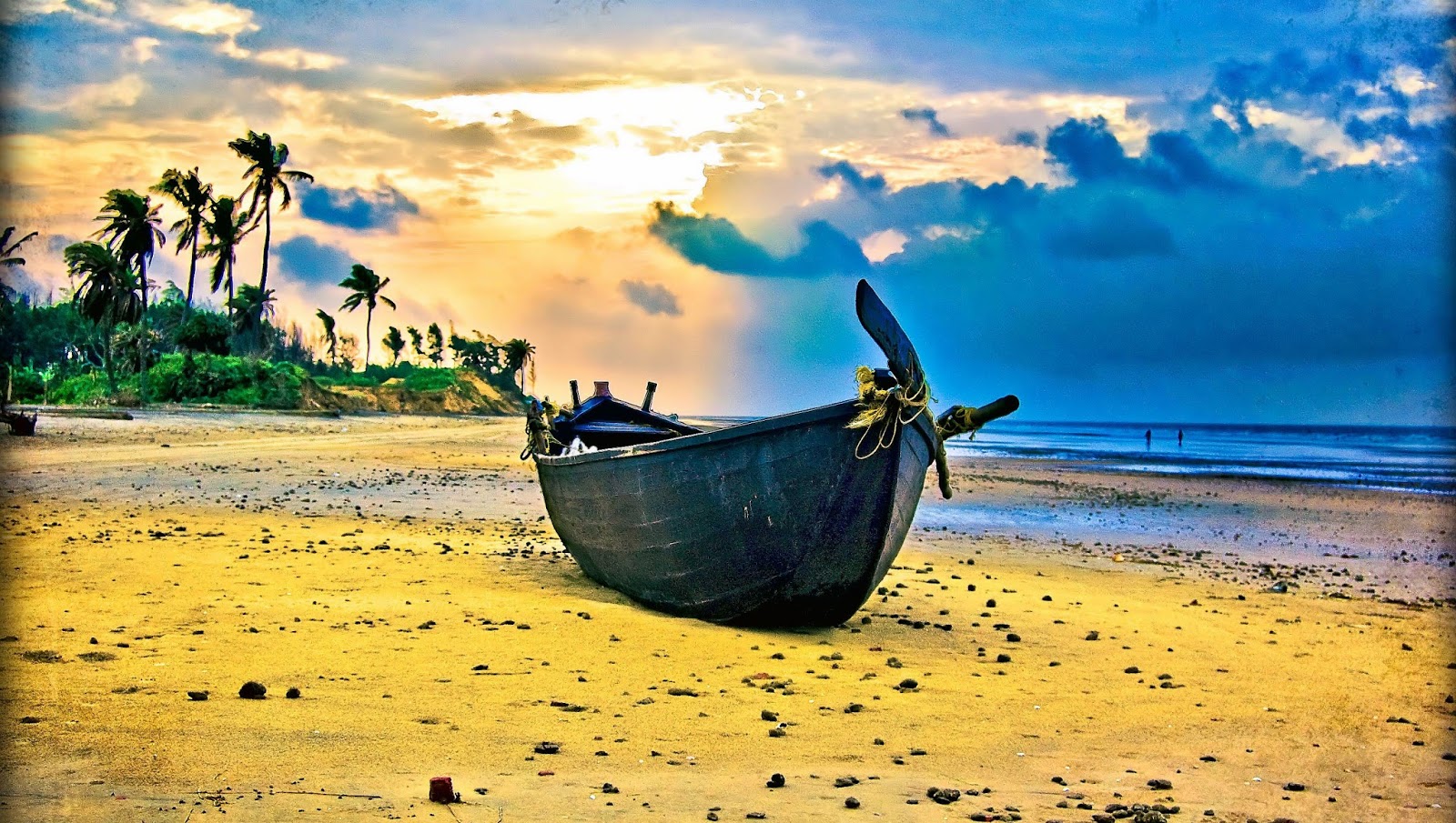 Travel Digha and Mandarmani between Sun, Sea and Sand