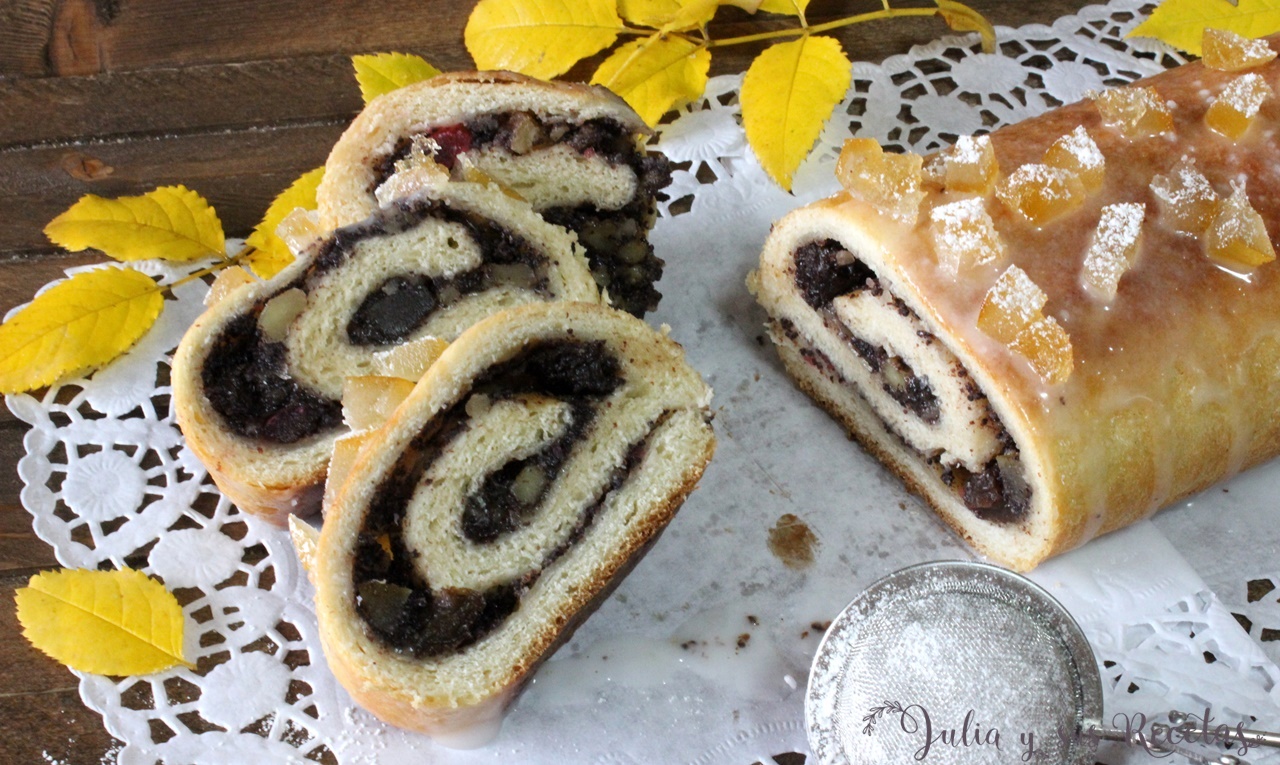 JULIA Y SUS RECETAS: Makowiec, rollo dulce polaco