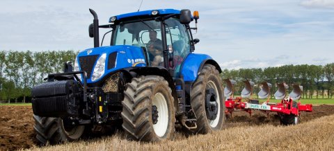 ΣΥΝΕΡΓΕΙΟ ΤΡΑΚΤΕΡ ΣΕΡΡΕΣ ΠΑΝΤΟΠΟΥΛΟΣ NEW HOLLAND