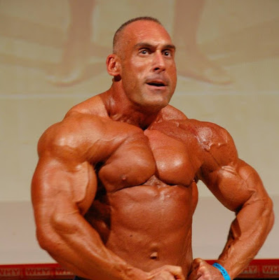 world bodybuilders pictures: roomi bodybuilder Enrico Magnani