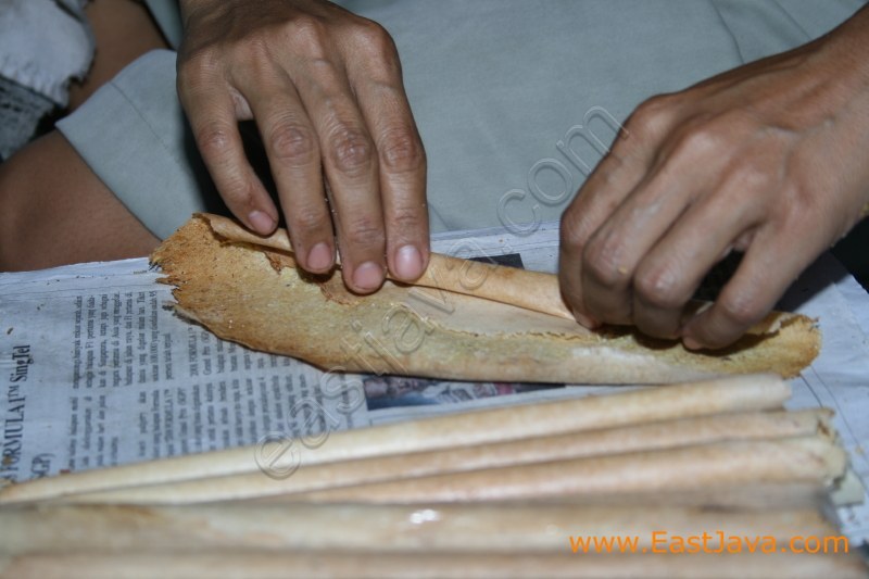 Kue Ledre Yang Nikmat Dari Bojonegoro - Kompasiana.com