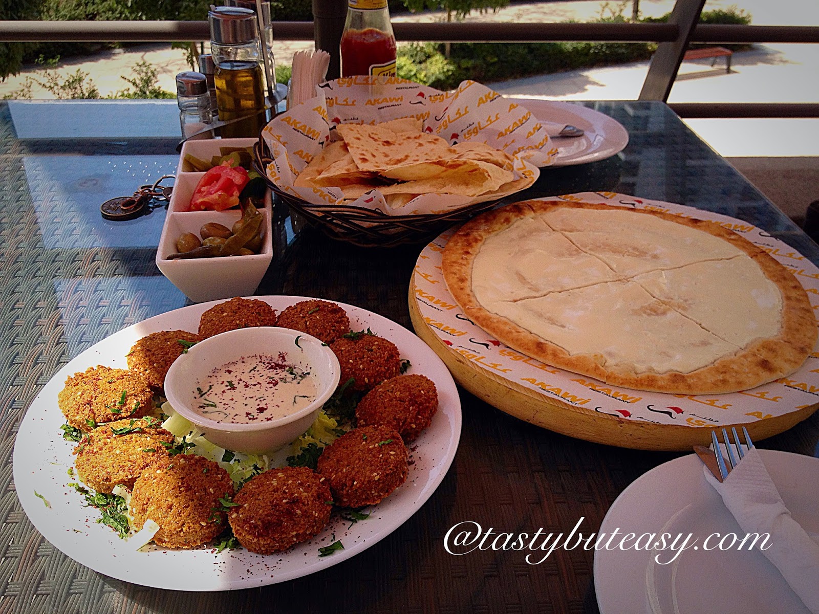 Akawi Oven JLT (Review and Rating 8.5) - tasty but easy recipes