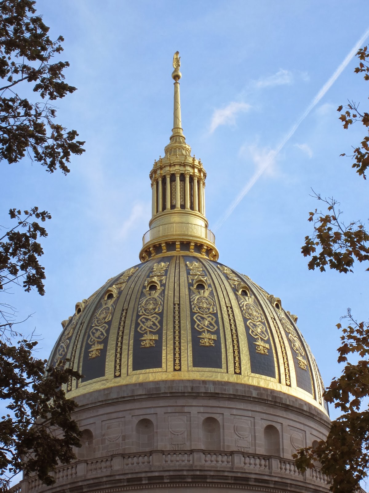 Souvenir Chronicles: CHARLESTON, STATE CAPITAL OF WEST VIRGINIA