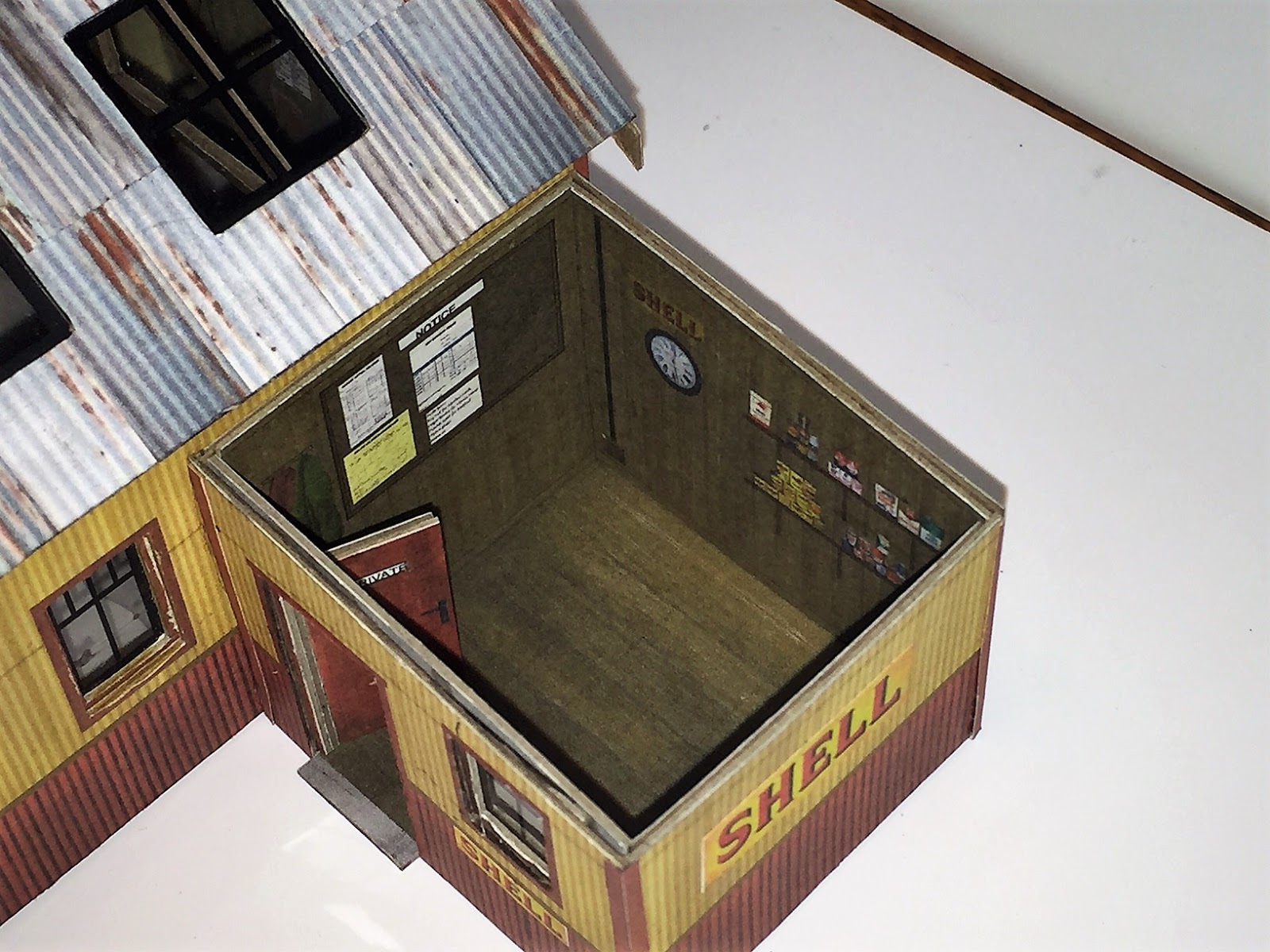 .Downloadable Model Railway Kits