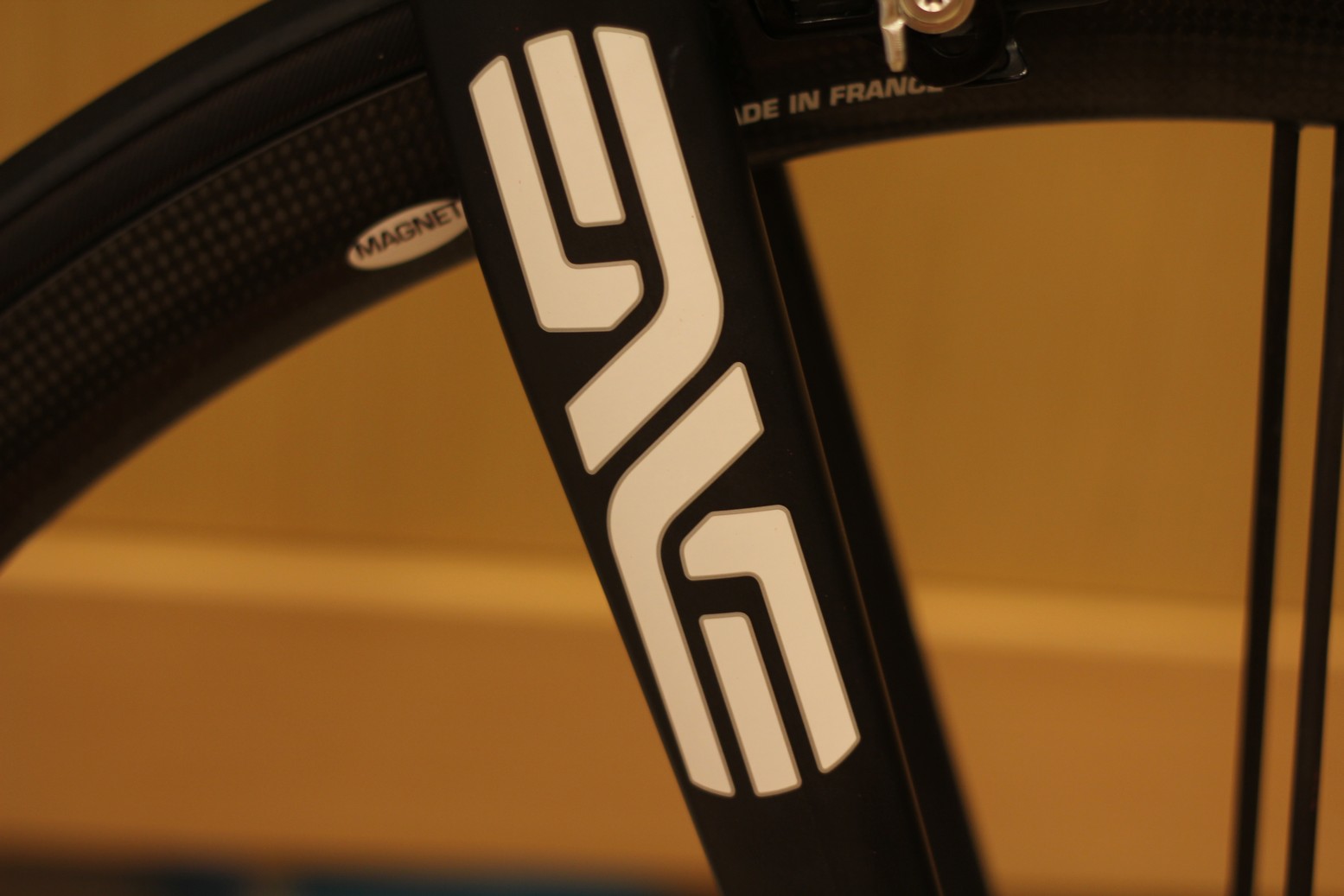 小偉單車: LYNSKEY HELIX OS 上路!