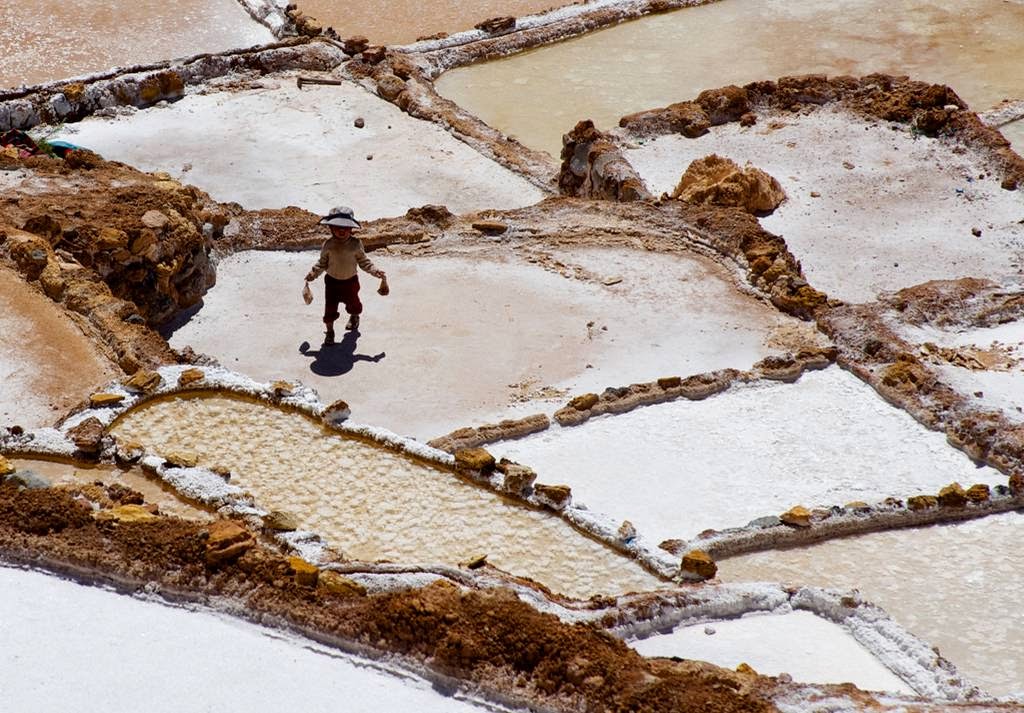 The Ancient Salt Ponds of Maras, Peru ~ Kuriositas