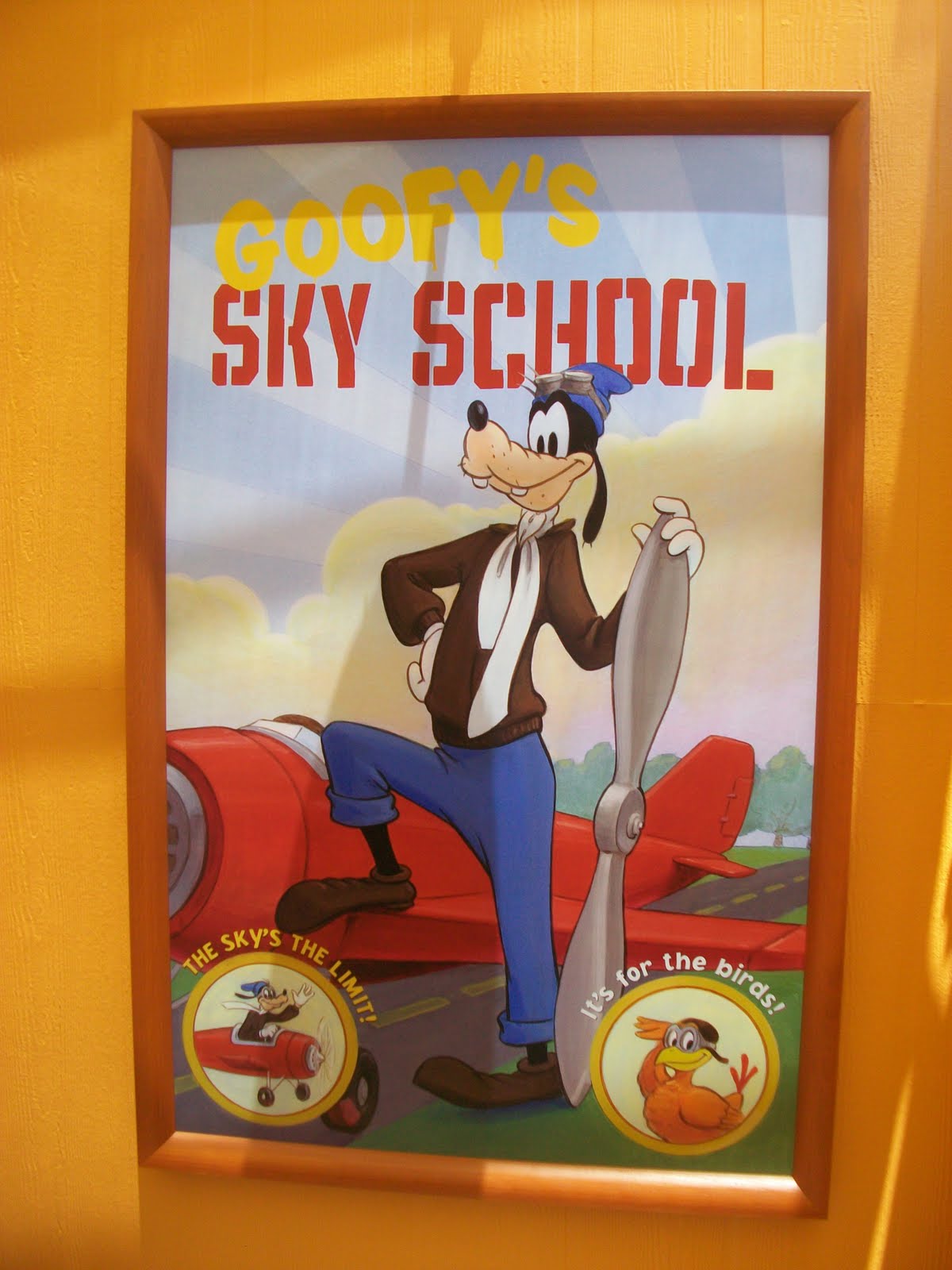 The Mouse Minute (Formerly Brad's Everything Disney Blog): Flying with ...