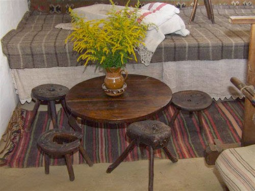 Dan Manaila: ION CREANGA