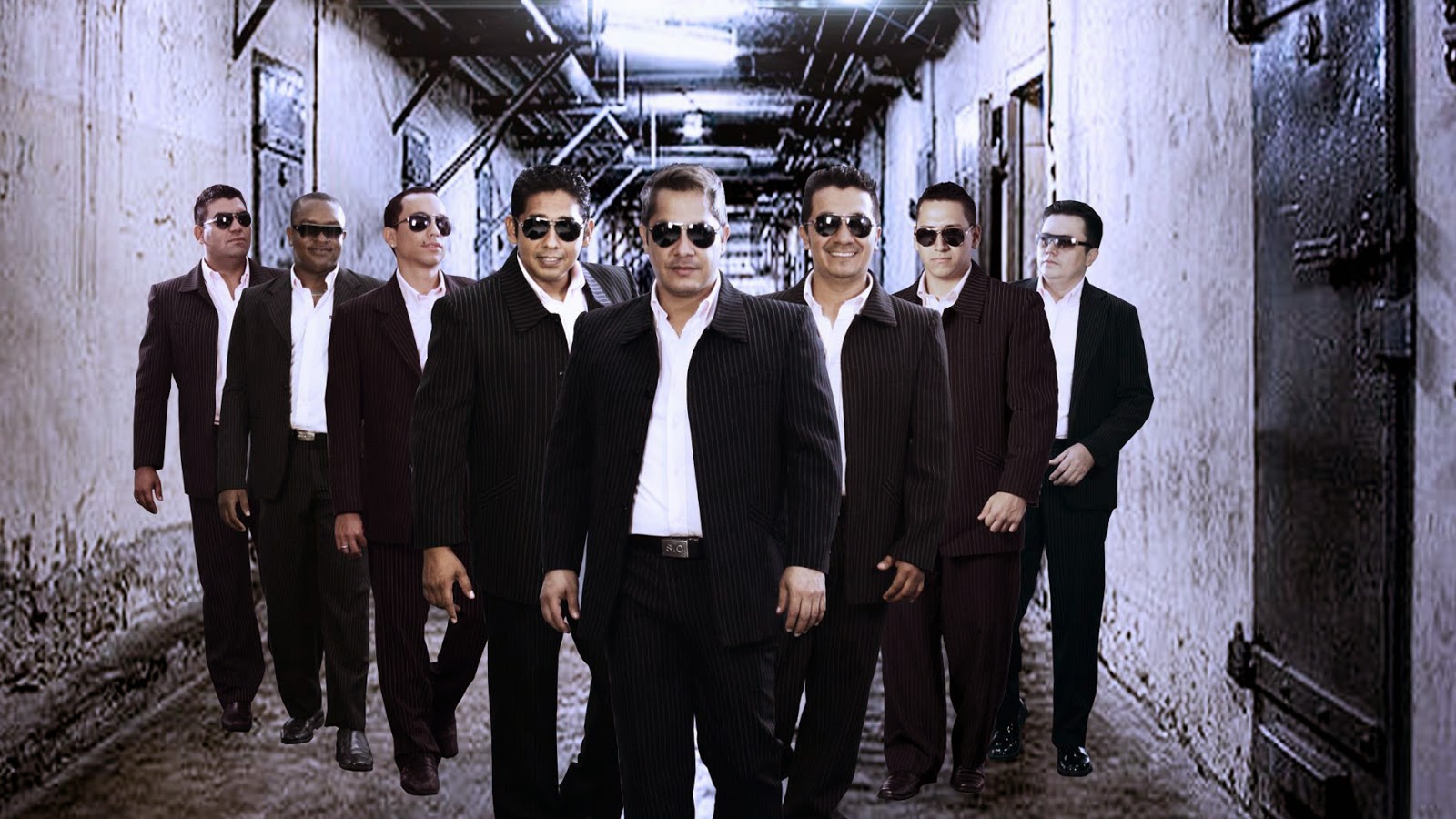 Musica Latina En Grecia .....Con Saborrr: "En Vivo Con Las Viejas"Julio ...