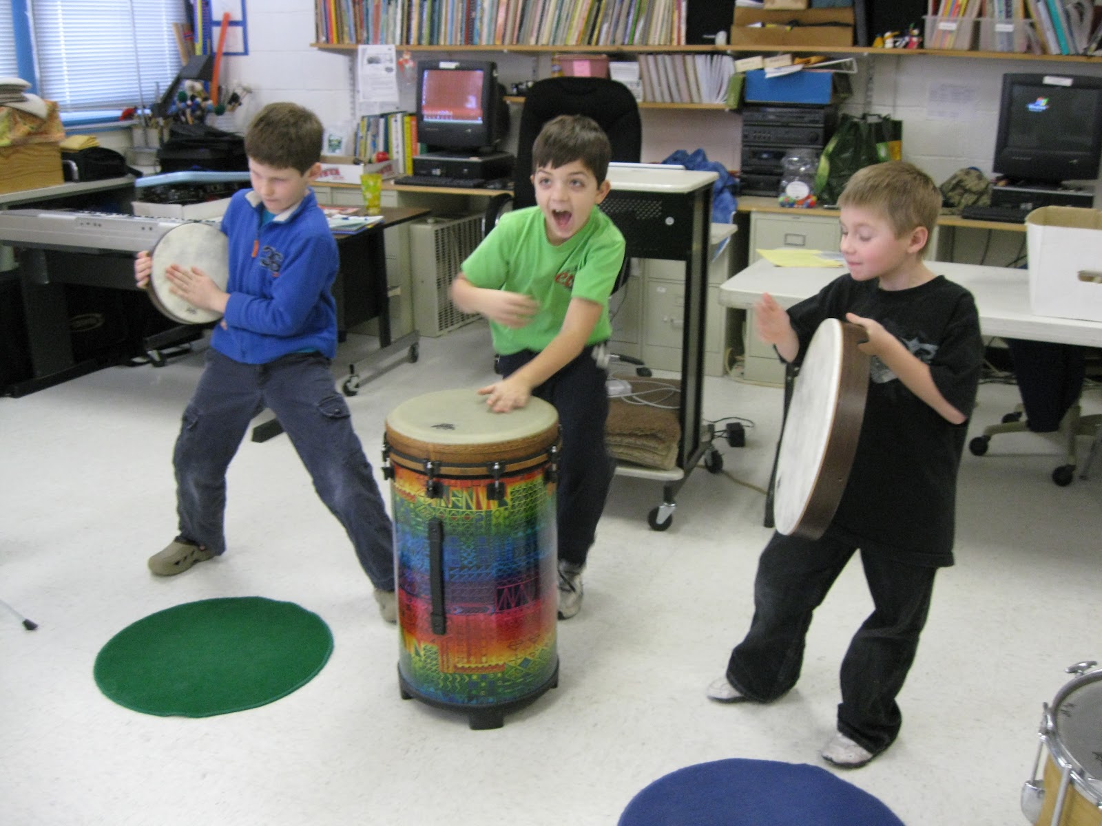 MUSIC AT PORTERS POINT SCHOOL: Play Your Drum... 'Cause it's fun!!
