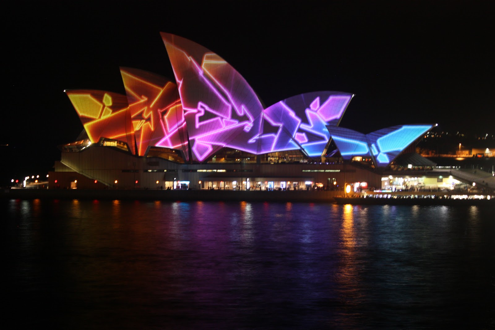 Sydney - City and Suburbs: Sydney Opera House, Vivid Sydney, Play