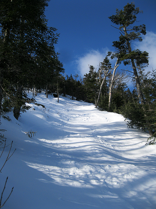 Hiking in the White Mountains: Still Winter in Franconia Notch