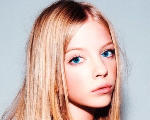 BK Plastic Surgery: Outer corner of eye reshaping