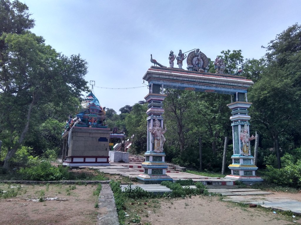 Tamilnadu Tourism: Dhandayuthapani Temple, Chettikulam – The Temple