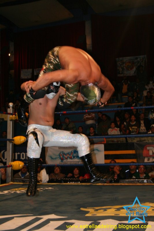 ESTRELLAS DEL RING.: Golden Magic triunfador en el "Castillo del Terror ...