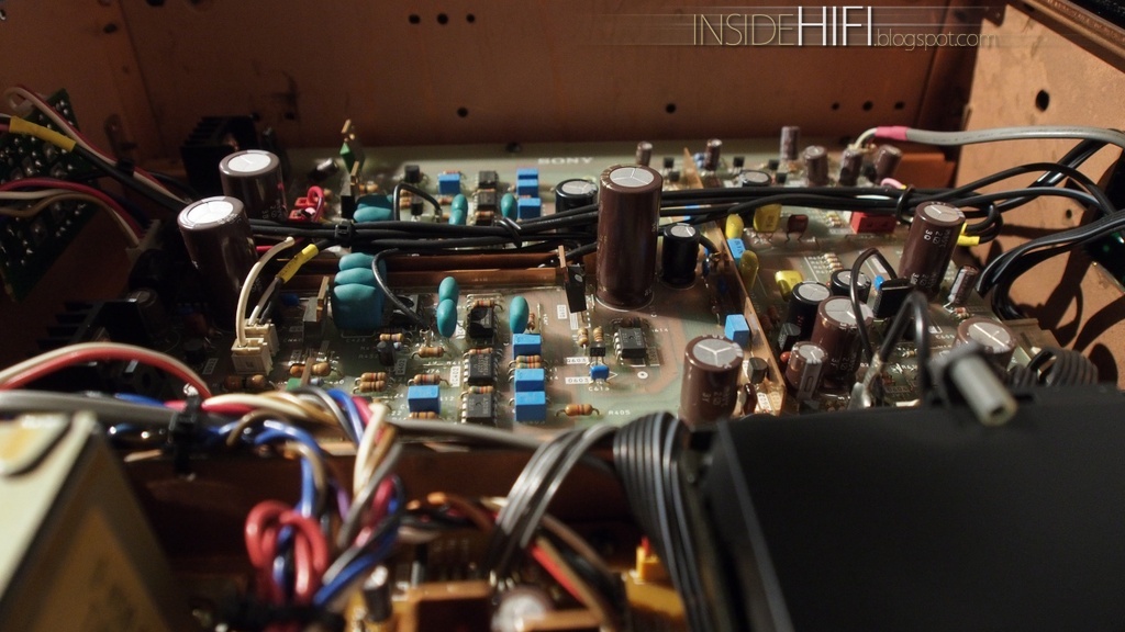 Inside Hi-Fi: Sony CDP-X559ES