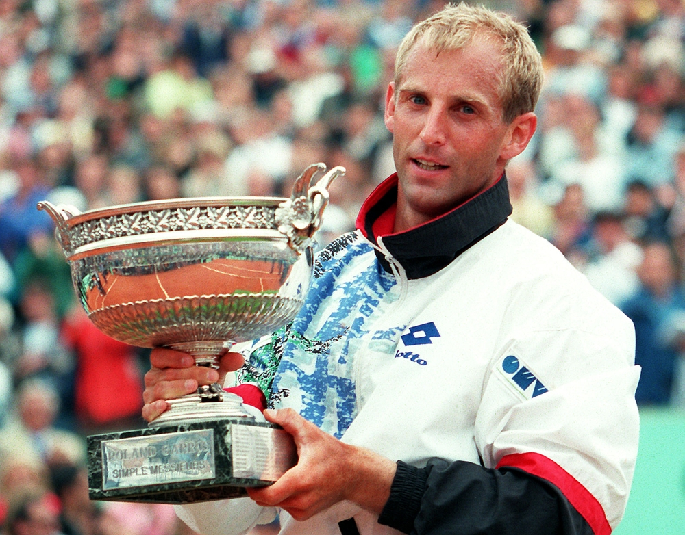 TOP TENNIS: THOMAS MUSTER