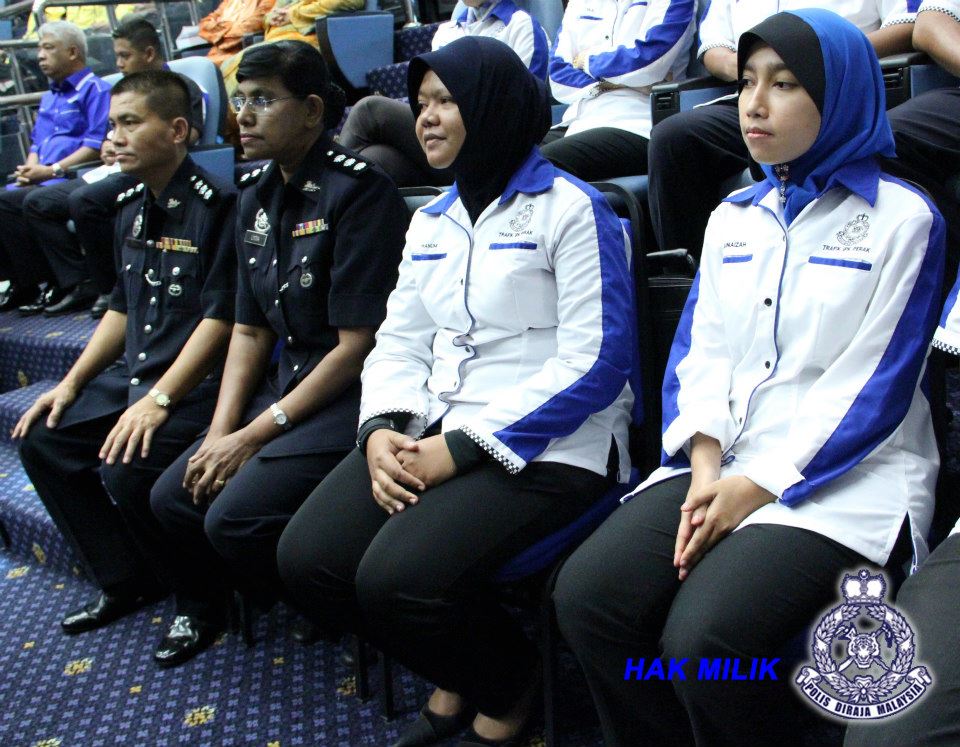 KUMPULAN RODA IPD IPOH JOHAN KIK KONTINJEN PERAK 2013 | Galeri PDRM
