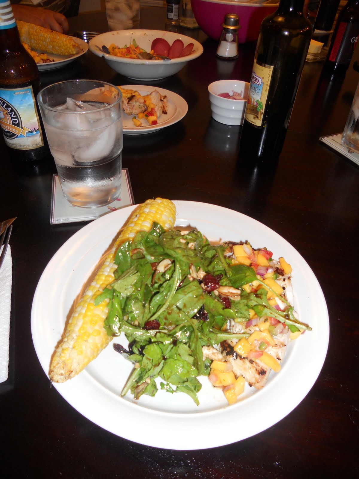 the-good-new-days-family-dinner