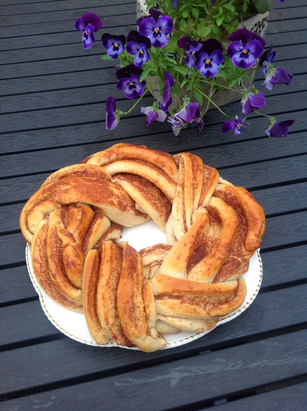 Farmor hygge : Kanelkrans