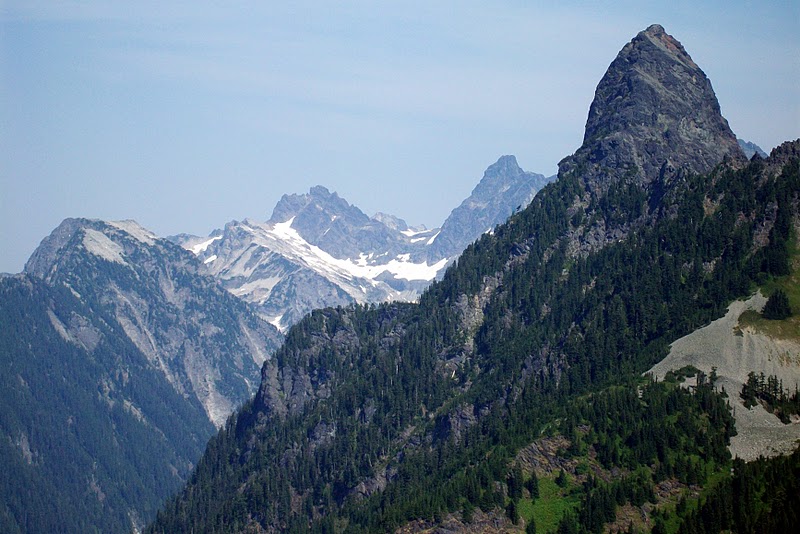 My Hiking Blog: Red Pass via Commonwealth Basin