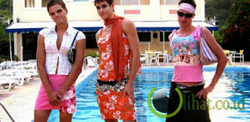 7 Jenis Waria (Bencong) yang Hidup di Indonesia - Mata Internet Dunia