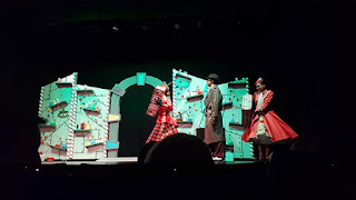 Blog de una madre desesperada: Magia, baile, ilusión y mucho ritmo en Zas de Magic Pablo