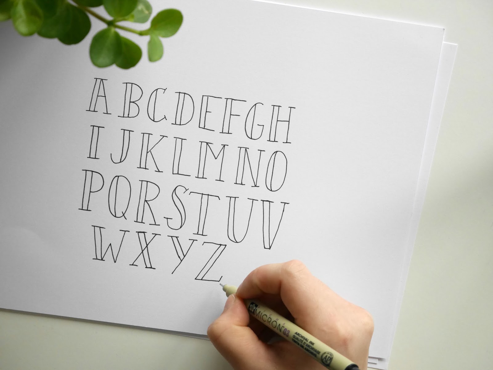 Handlettering: benodigdheden, tips & tricks en inspiratie - The Budget Life