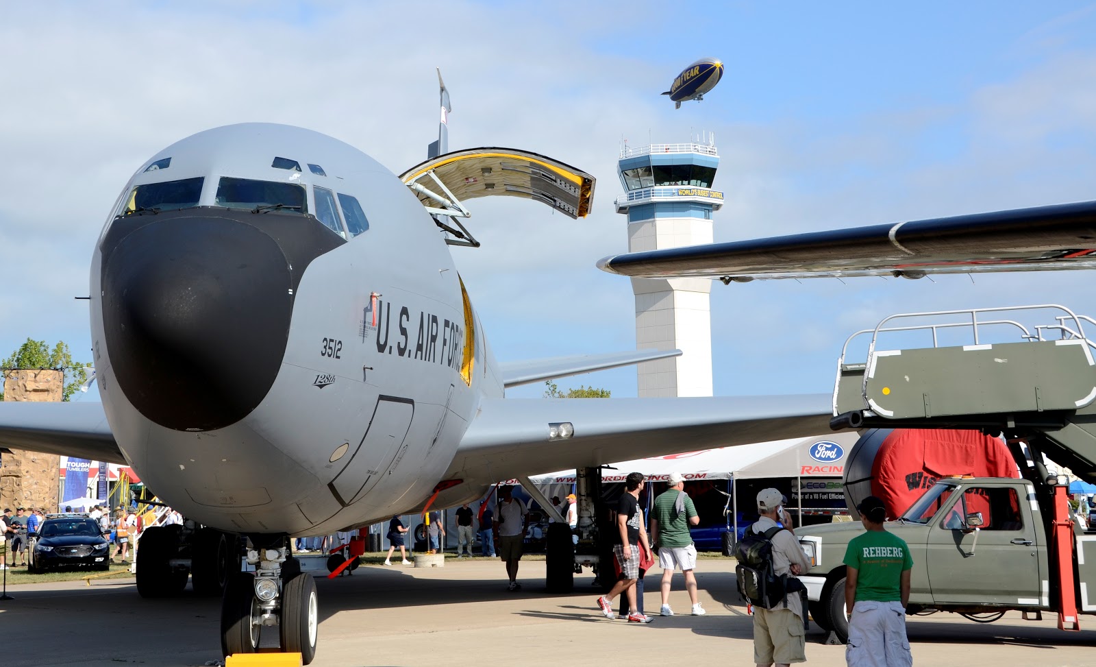The Aero Experience: EAA AirVenture Oshkosh 2012: KC-135 Tanker From ...