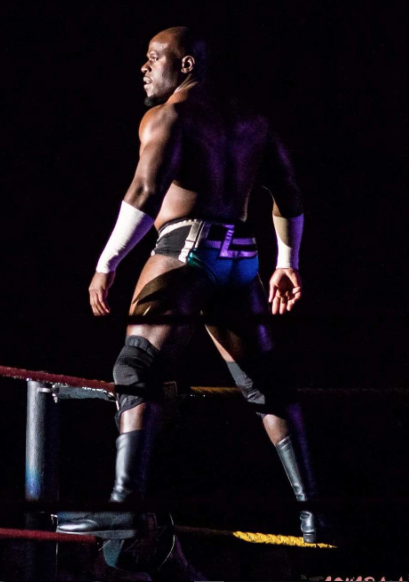 Beefcakes of Wrestling: Muscle Monday : Apollo Crews