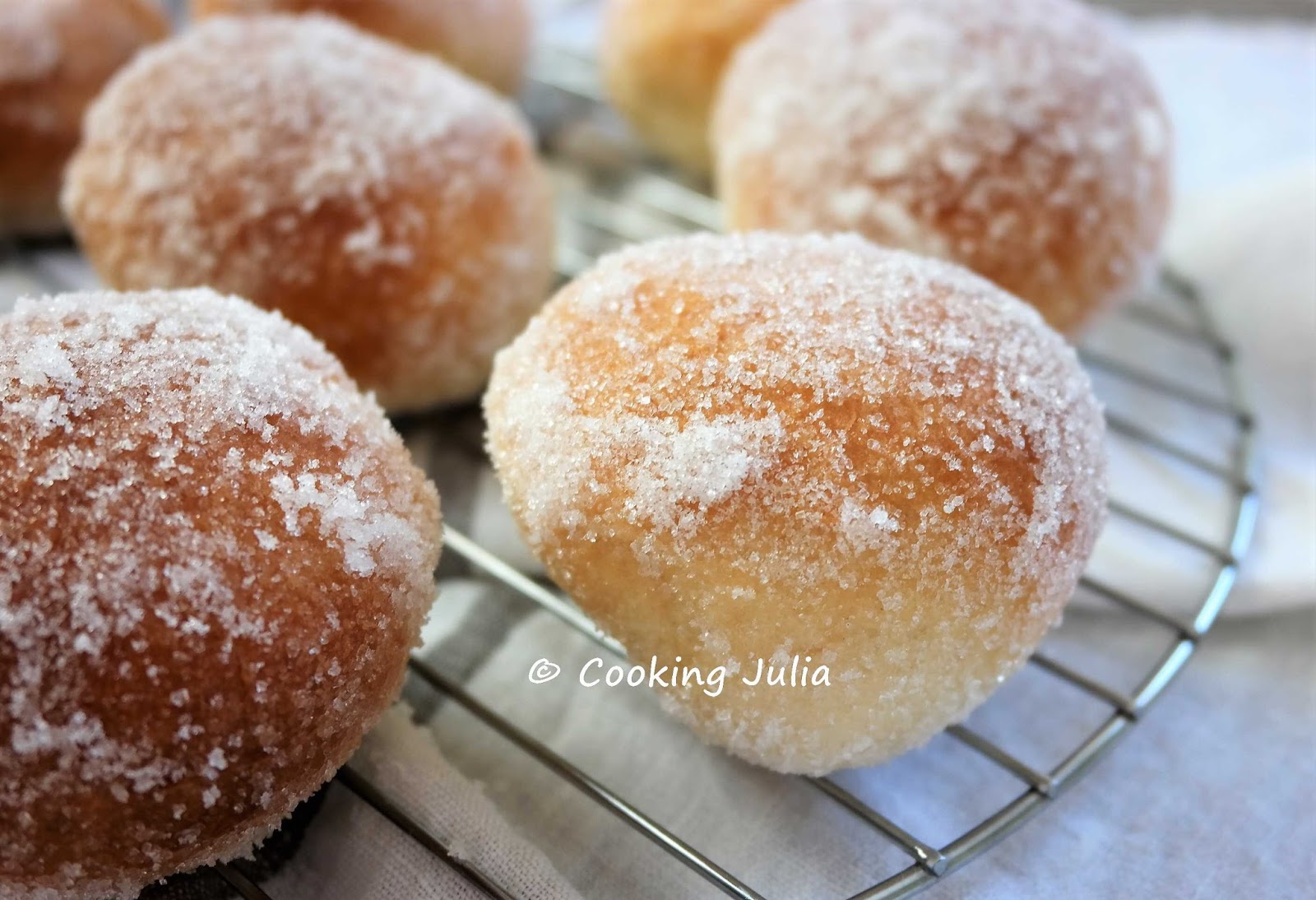 COOKING JULIA : BEIGNETS AU FOUR